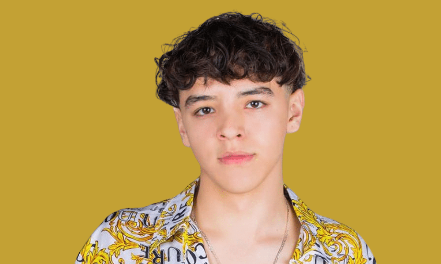 Con canciones rebeldes y románticas, Xavi crea su propio género de ...